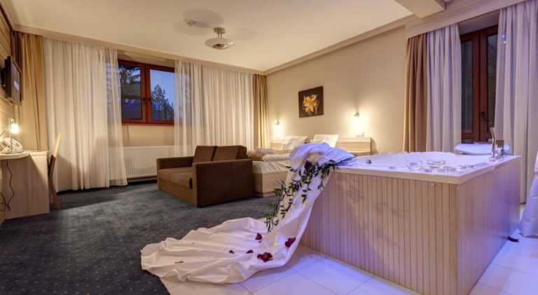 SK-KONGRES-alexandra-wellness-hotel-liptovsky-jan-wellness-konferencne ...
